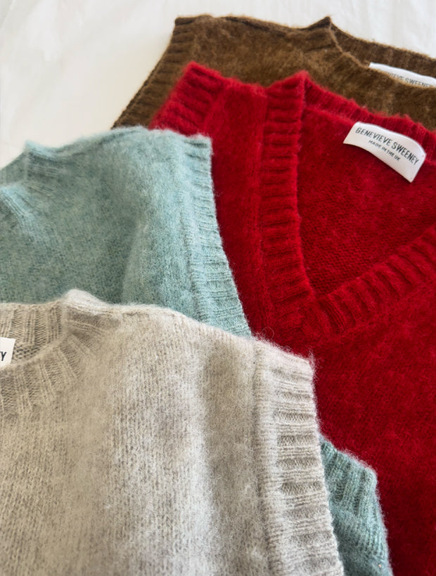 How to Style our Knitted Vests – Genevieve Sweeney